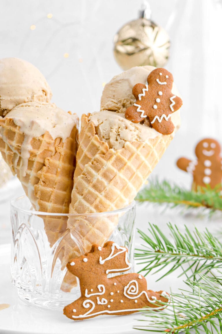 Homemade Gingerbread Ice Cream - Bakers Table