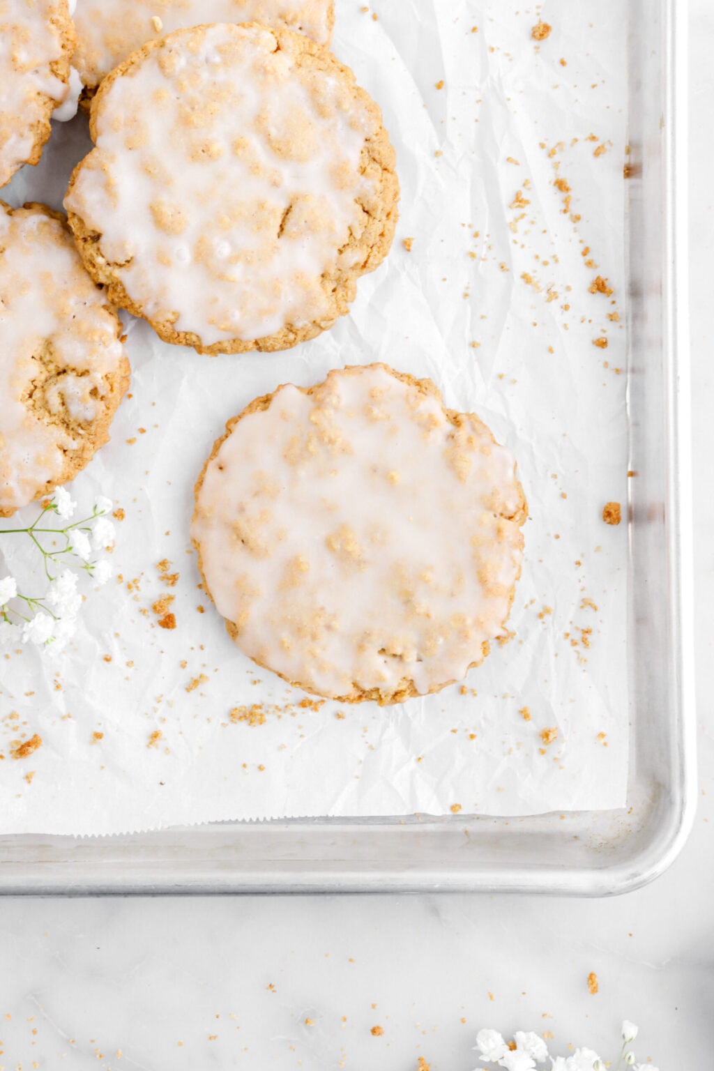Better Than Store-Bought Old Fashioned Iced Oatmeal Cookies - Bakers Table