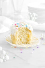 Single Serve Vanilla Cupcake with Buttercream Frosting - Bakers Table