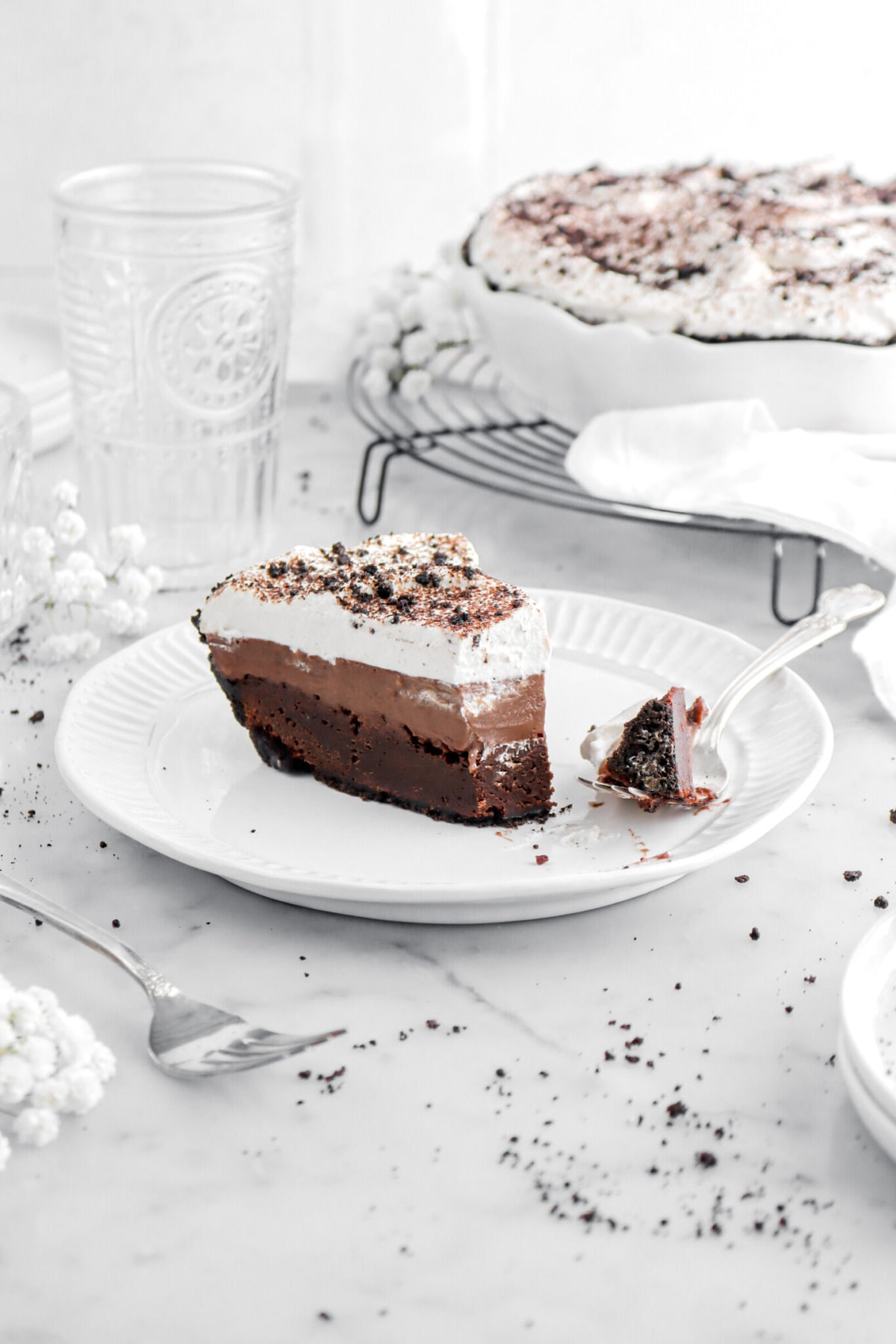 Extra Fudgy Mississippi Mud Pie (So Easy!) - Bakers Table
